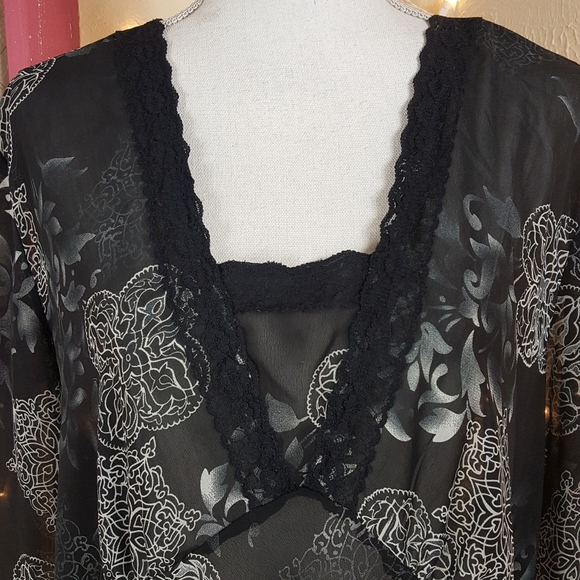 Fashion Bug | Tops | Fashion Bug Sheer Floral Blouse S22242x3x | Poshmark